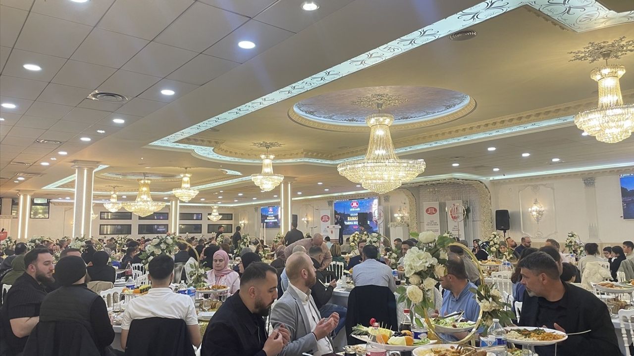 DİTİB Paris 4. Geleneksel İftar Programı Gerçekleştirildi