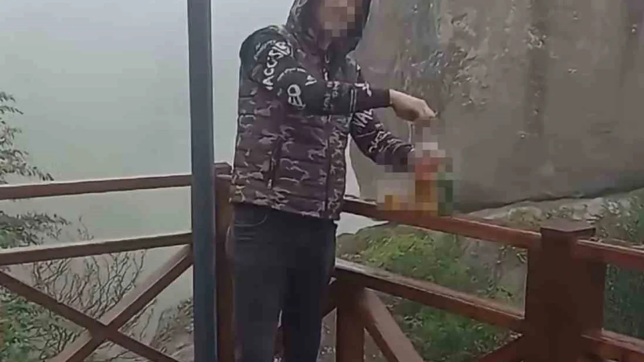 Giresun'da Gelin Kayası'ndaki alkol paylaşımına adli işlem