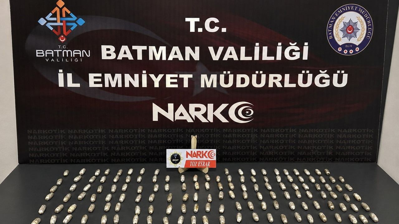 Batman’da otobüste midesinden 353 parça halinde 2 kilo 726 gram ...