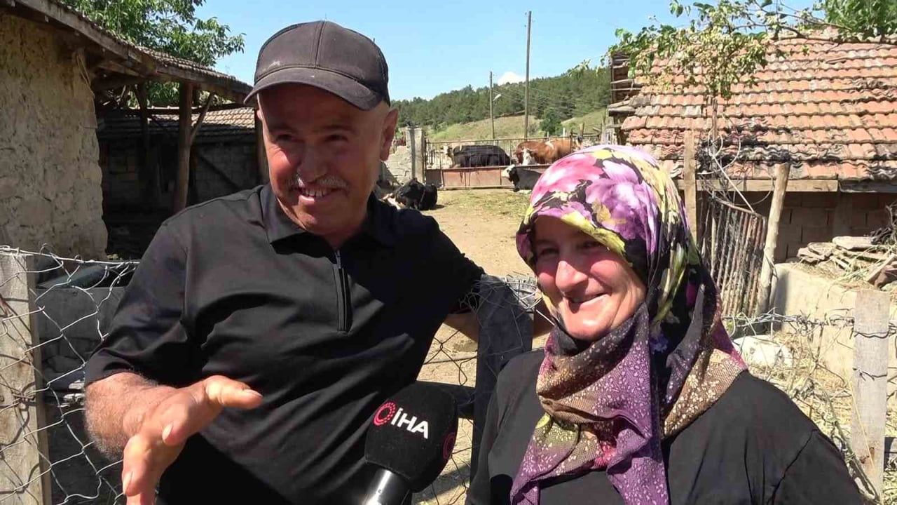 Çift, buzağılarına hayranı oldukları şarkıcının adını verdi: 'Yıldız ...