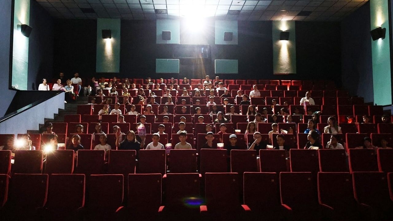 Denizli Büyükşehir’in 'Büyük Küçük El Ele Sinemadan Yemeğe' Projesiyle ...