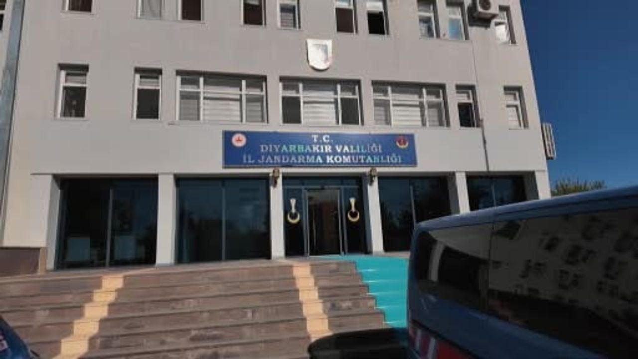 Diyarbakır'da Askeri Balta cinayetine ilişkin 18 şüpheli yakalandı