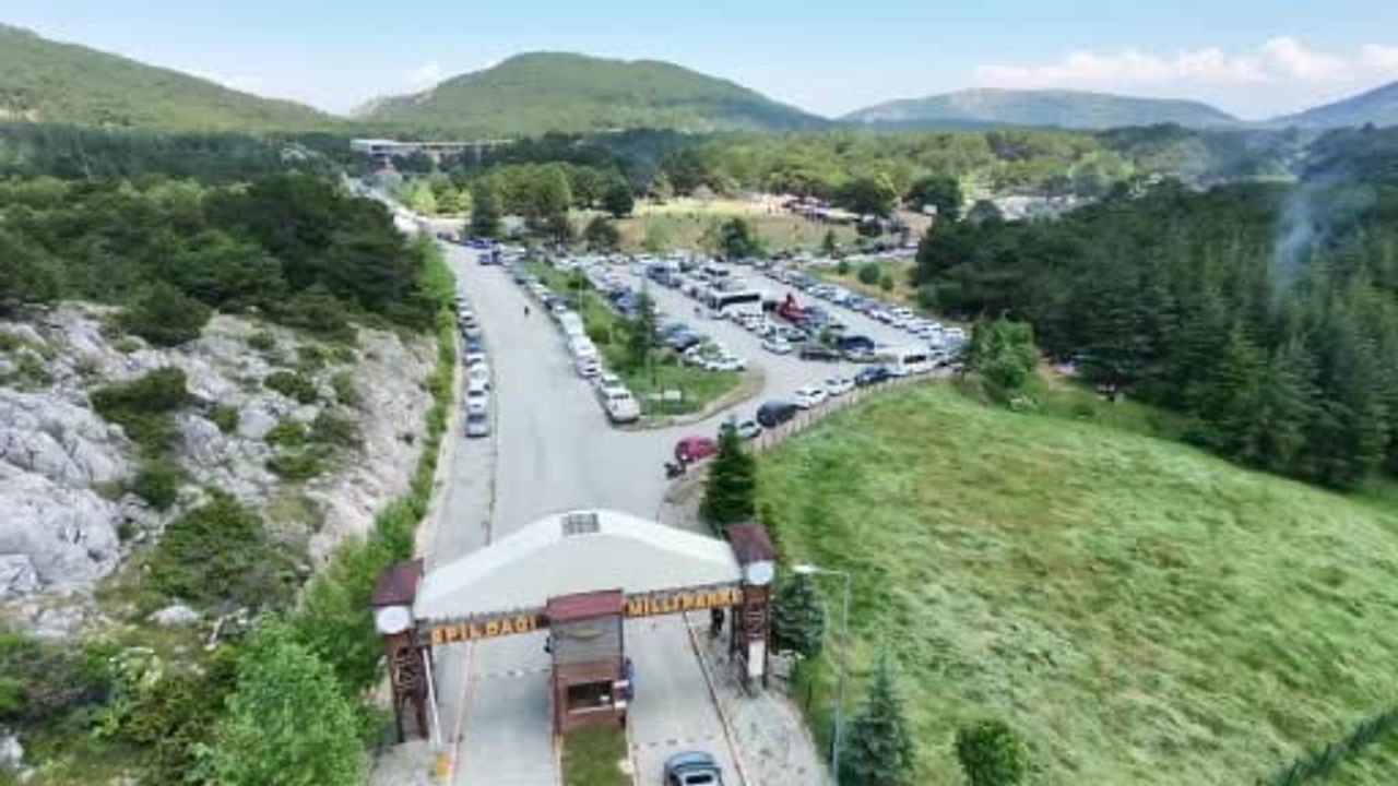 Spil Dağı'nda 27. Karadenizliler Spil Sis Dağı Yayla Şenliği: Yaklaşık ...