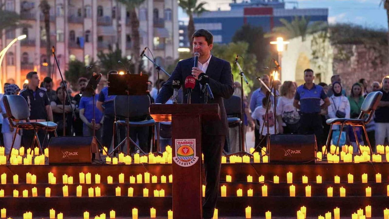 Tarsus’ta Kleopatra Meydanı ve Tarsus Belediyesi Sanat Galerisi törenle ...